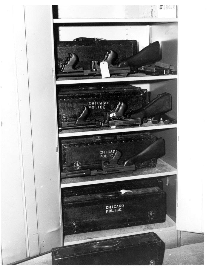 Vintage Police Photographs with the Thompson - Thompson Submachine Gun ...