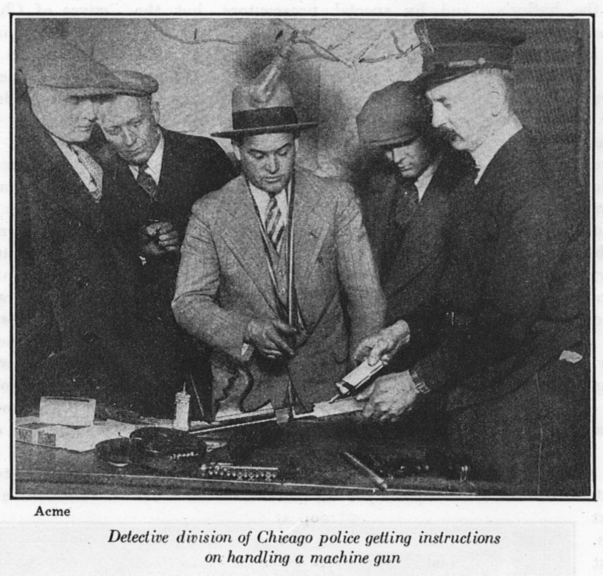 Vintage Police Photographs with the Thompson - Thompson Submachine Gun ...