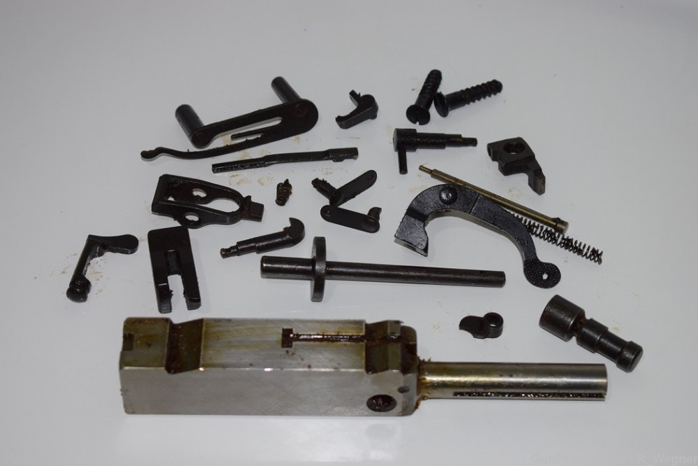 WARNING! R. Wagner on Gunbroker - Thompson Submachine Gun Message Board ...