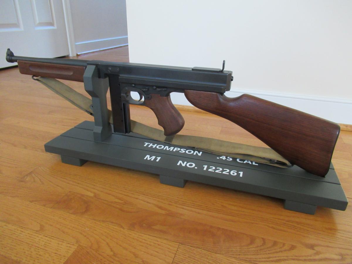 Great Display Stand Maker - Thompson Submachine Gun Message Board ...