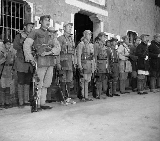 UD-M42 In Use In Yugoslavia & China - The United Defense Model 42 (UD ...