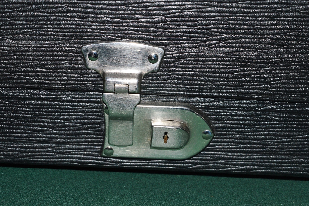 Greg Fox Police Case Masterpiece - Thompson Submachine Gun Message ...