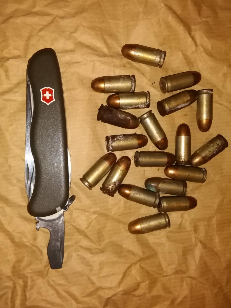 Rusted Thompson M1A1 Restoration - Thompson Submachine Gun Message ...