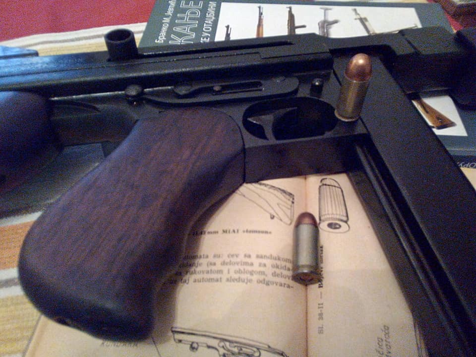 Rusted Thompson M1A1 Restoration - Thompson Submachine Gun Message ...