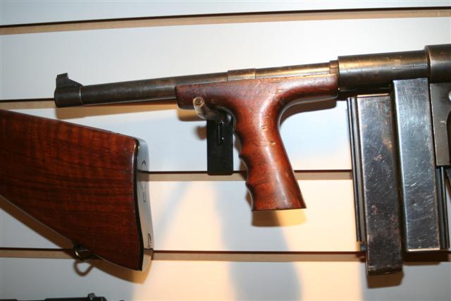UD42 Pictures - The United Defense Model 42 (UD-M42) Submachine Gun ...