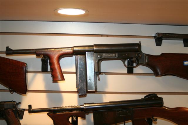 UD42 Pictures - The United Defense Model 42 (UD-M42) Submachine Gun ...