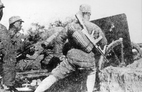 Chinese Thompson Gunners - Thompson Submachine Gun Message Board ...