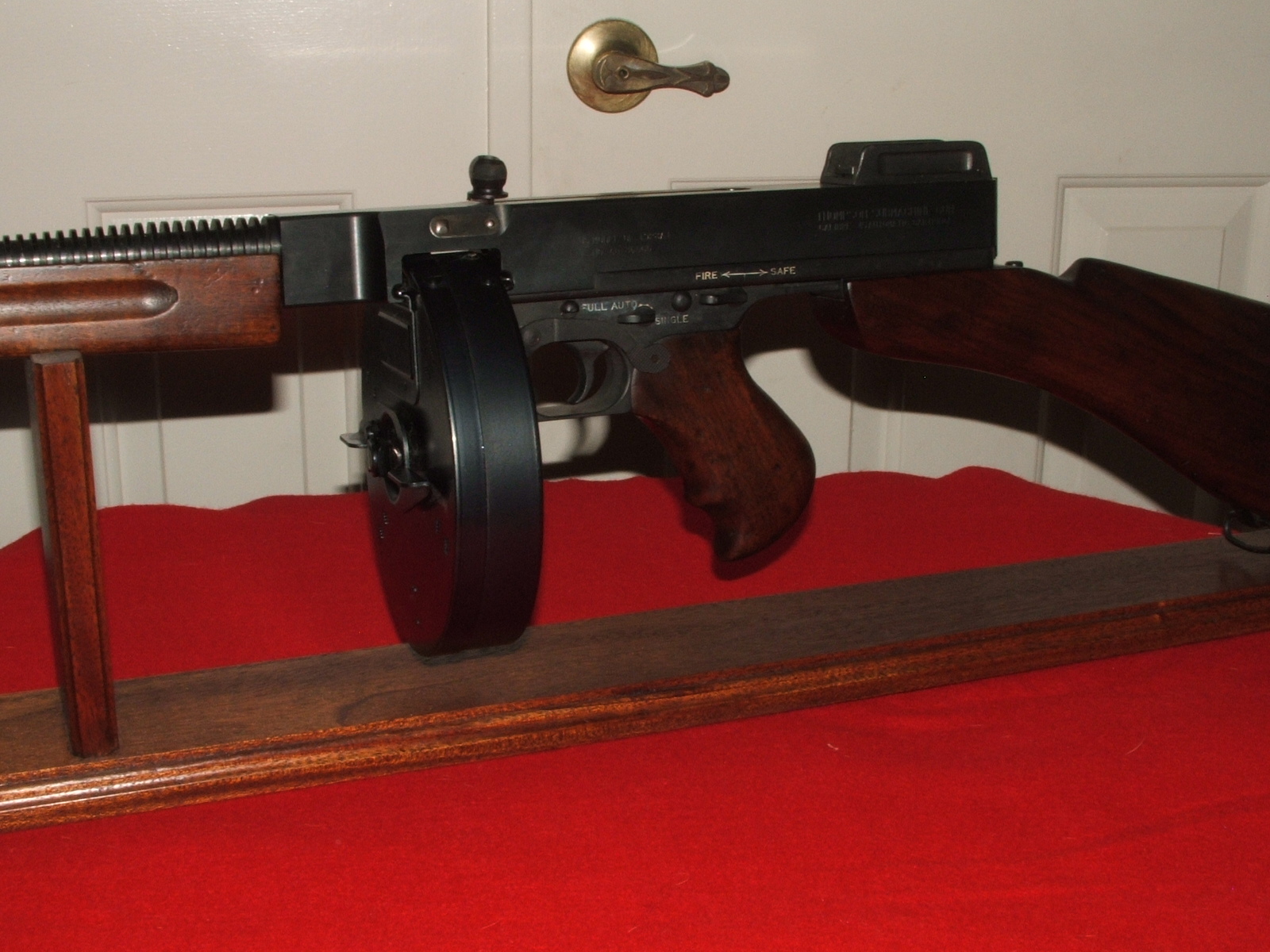 New Display Thompson - Thompson Submachine Gun Message Board ...