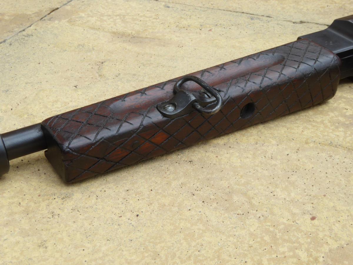 Thompson Guns in British & Aussie Service - Thompson Submachine Gun ...