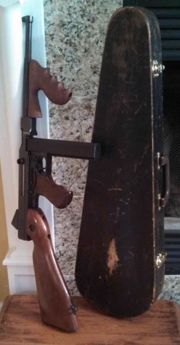 Tommygun Violin case - Thompson Submachine Gun Message Board ...