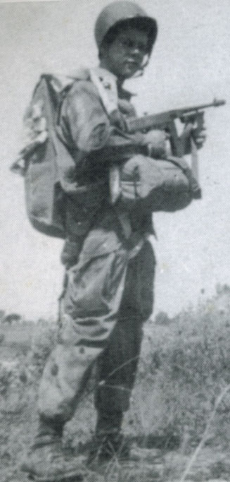 Wanted: Original Vertical Grip for 1928 Thompson - Thompson Submachine ...