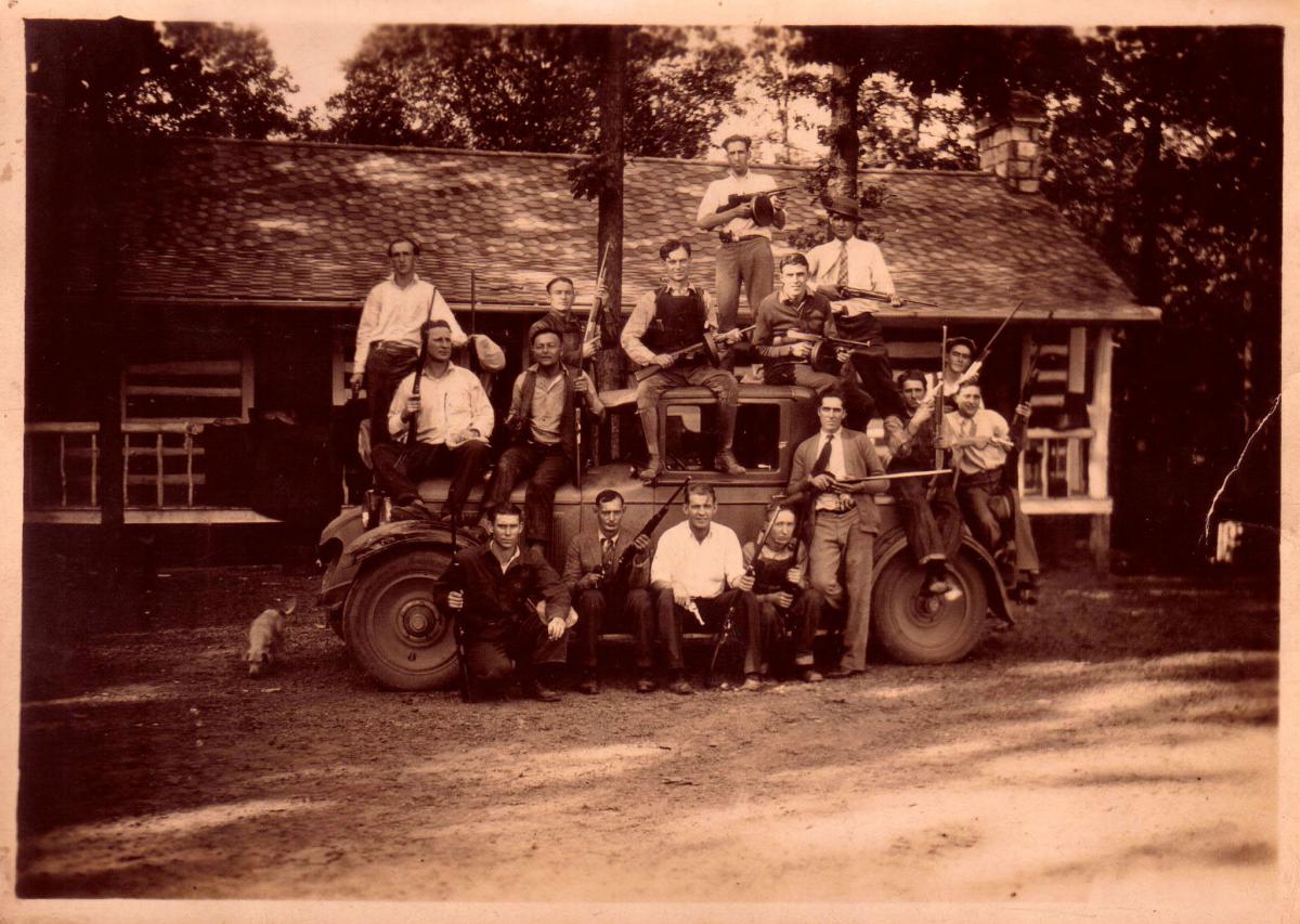Photo of Birger Gang at Shady Rest 1927, With 3 Thompsons - Thompson ...
