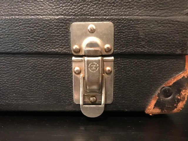 Books Trunk Co. FBI Case - Thompson Submachine Gun Message Board ...