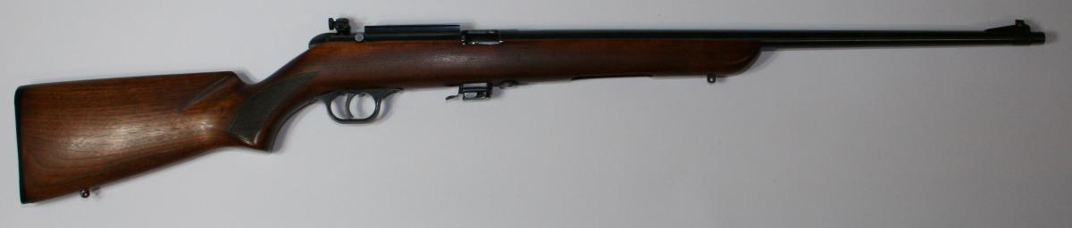 Bought a Model 151 - H&R Reising "Leatherneck" .22 - Reising Message ...