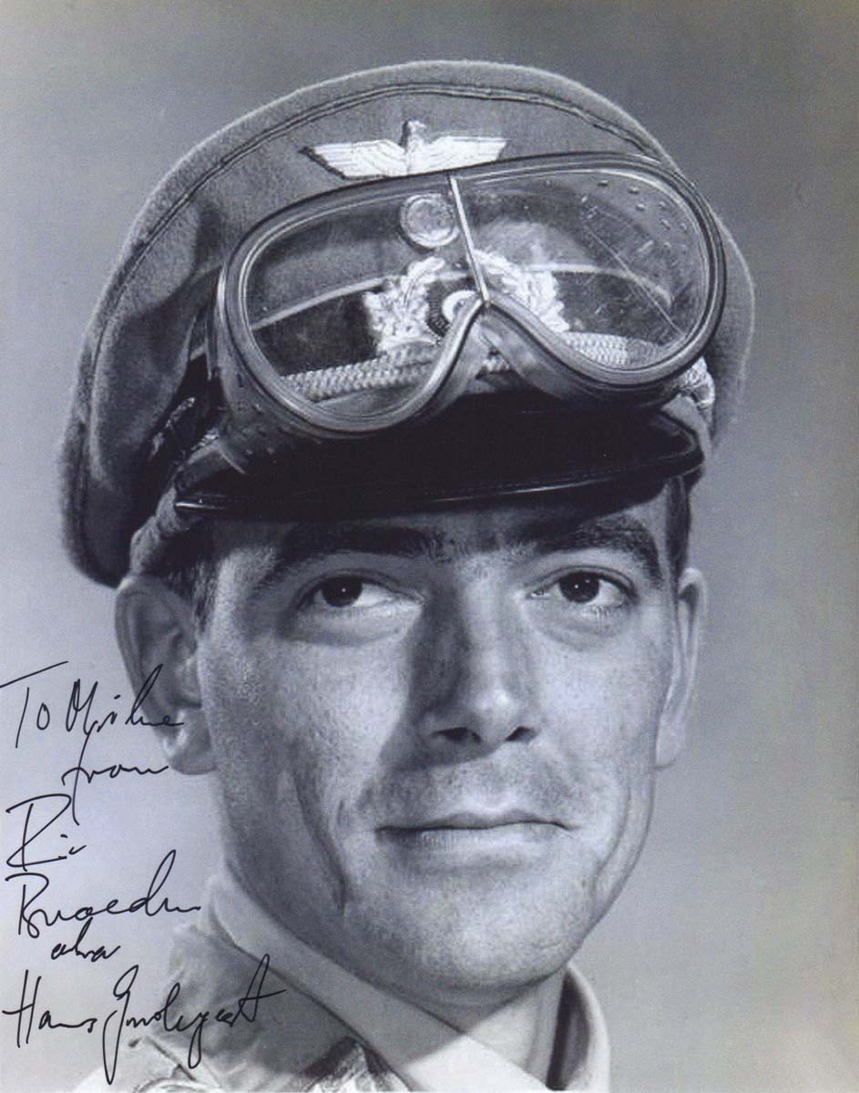 While Looking For Something Else.... (Rat Patrol) - Thompson Submachine ...