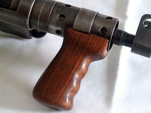 Sten Mark V front grip - Sten, Sterling, and Lanchester SMG Message ...