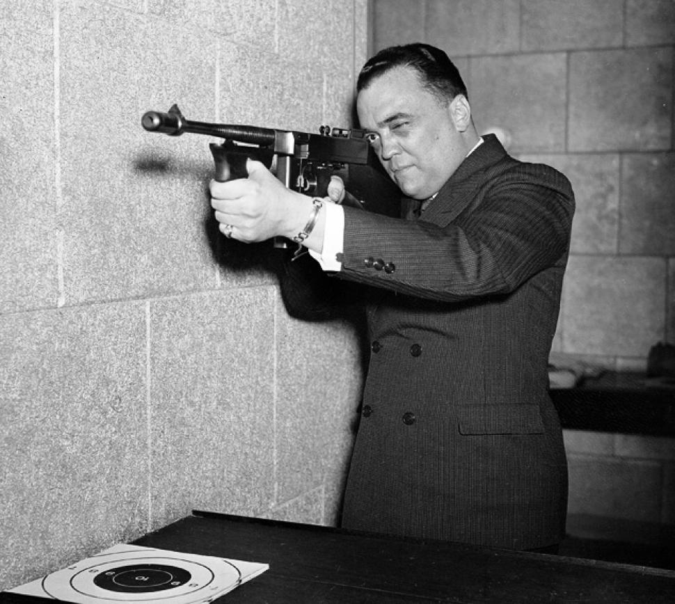 Photos: Hoover & Other FBI Agents Pose with the Thompson - Thompson ...