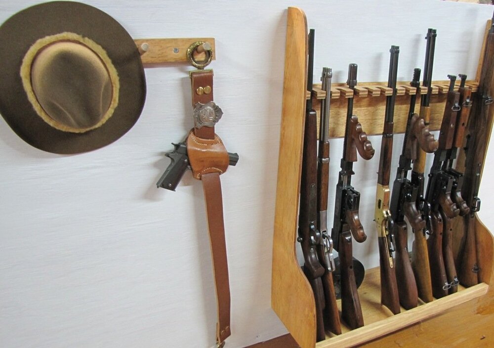 Rural Sheriff office Gun Rack - Thompson Submachine Gun Message Board ...