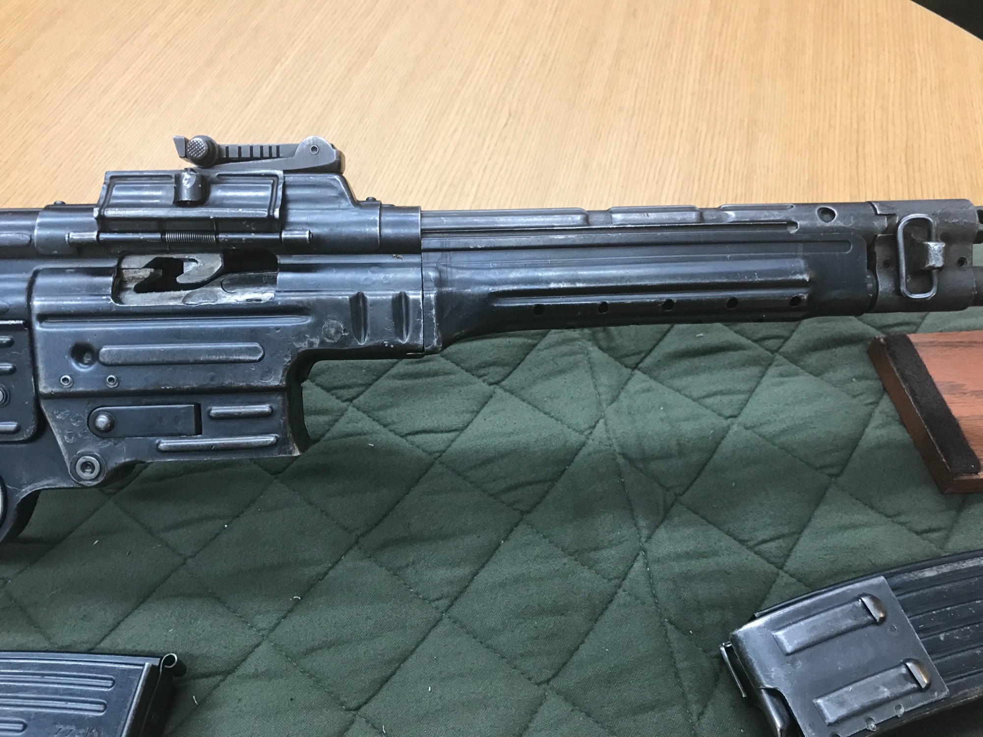 MP 43/44 and STG 44/45 owners, please share pictures of your weapons ...