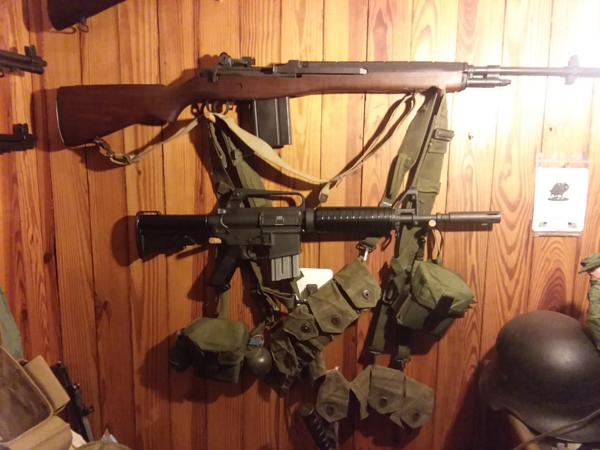 Who Knows Early Colt M16's? - What Is It? - Ask the Firearm Experts Forum - MachineGunBoards.com ...