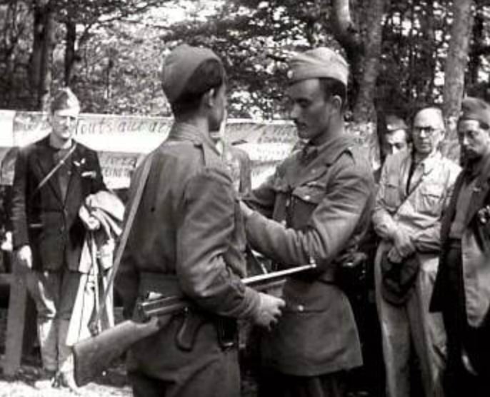 Thompsons in Russia - Thompson Submachine Gun Message Board ...