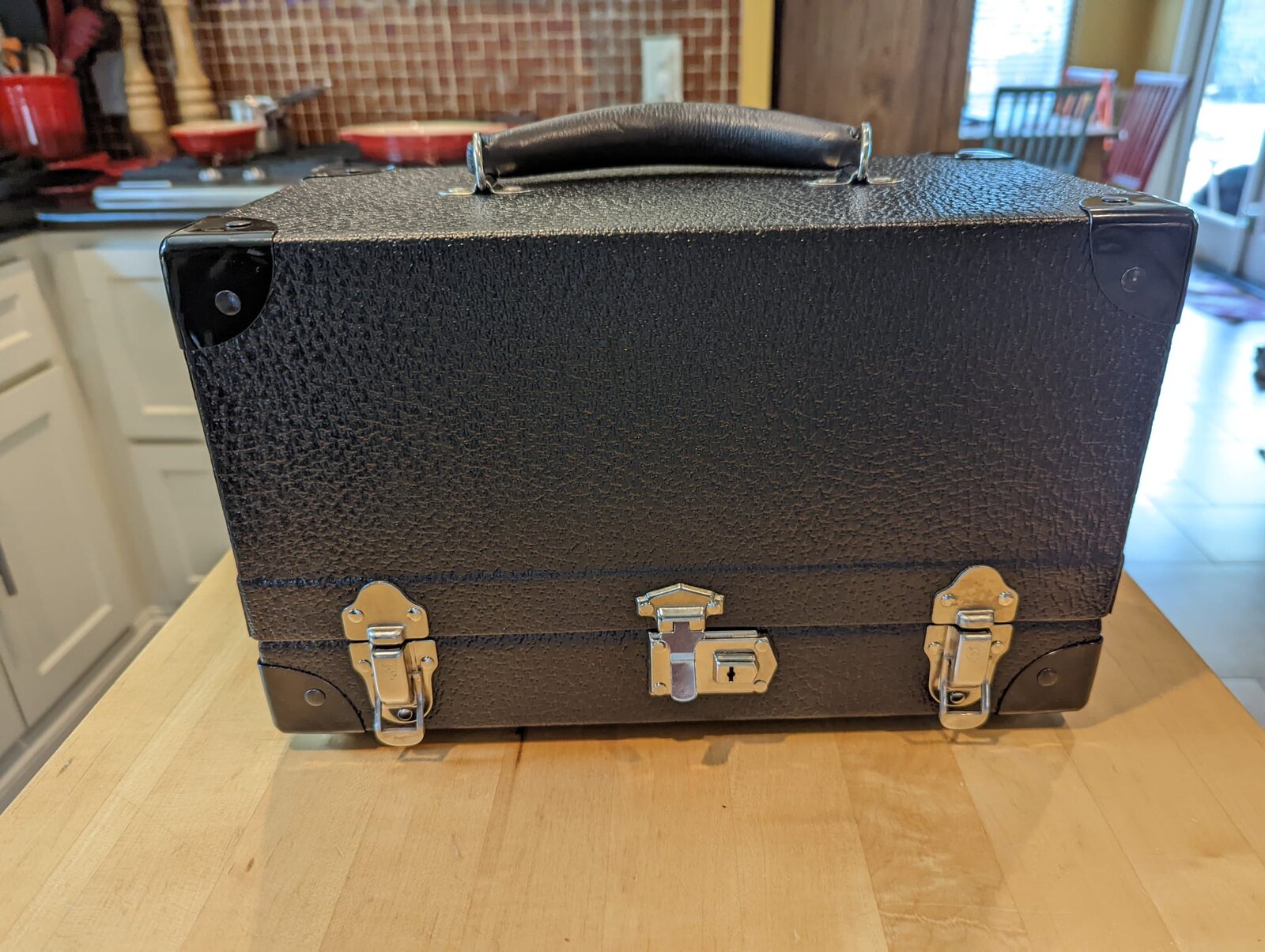 Greg Fox drum carried closed.jpg - Thompson Albums - MachineGunBoards ...