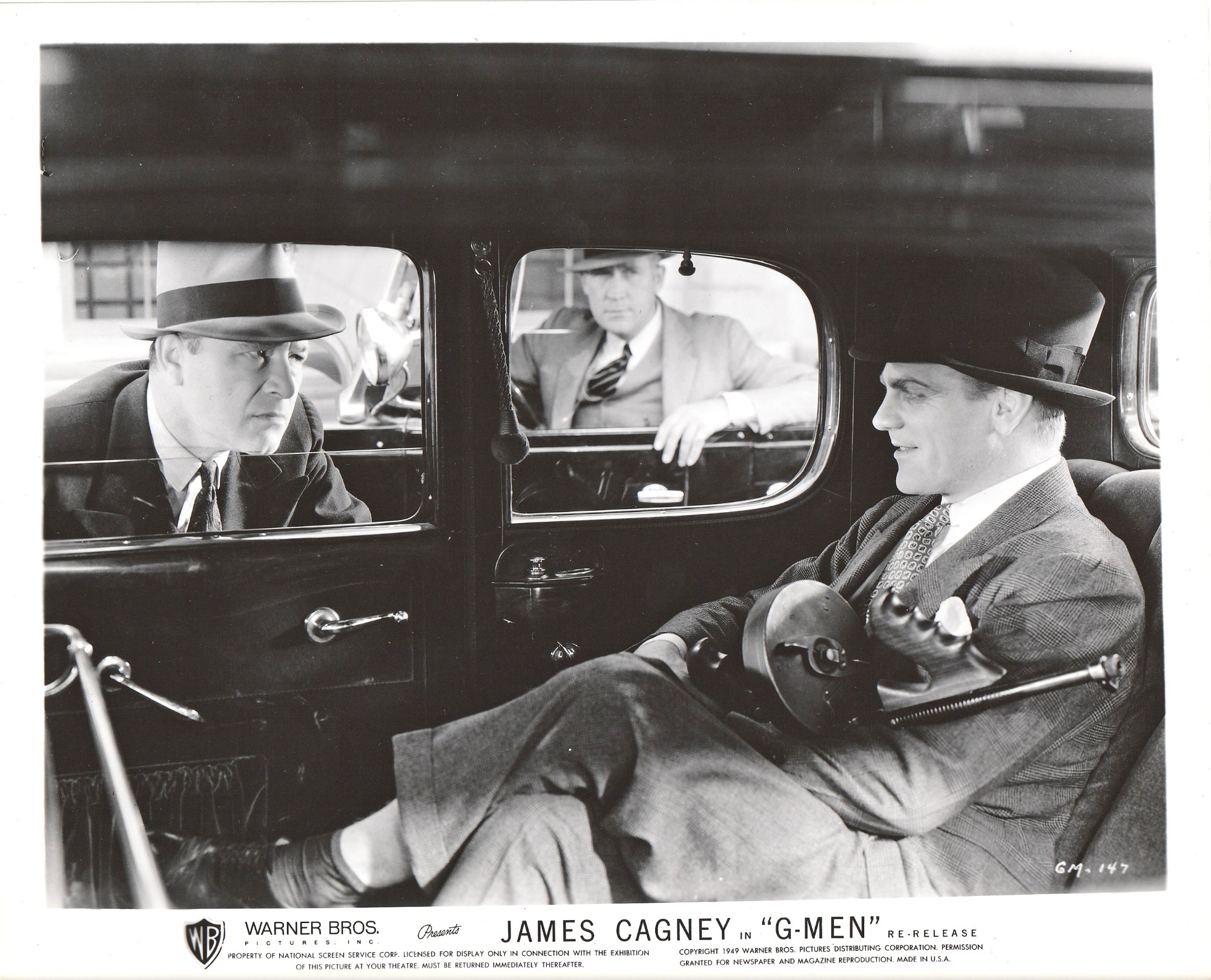 George Raft and Jimmy Cagney gets some guidance on the Thompson ...