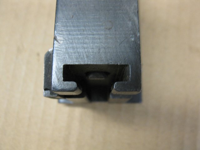 M1928A1 Trigger frame round mag T-slot vs. square T-slot - Thompson ...